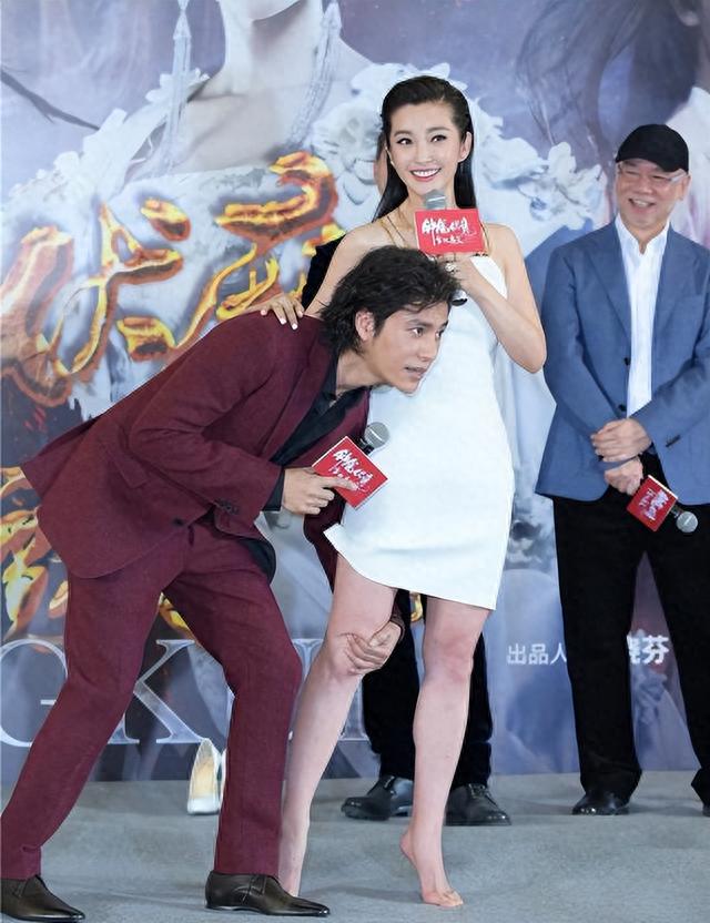 Li Bingbing: We have filmed kissing scenes and sex scenes. Are you ...