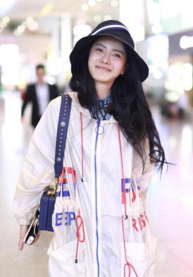 Zhang Zhixi, Zhang Jiani, Zhang Jianing, Yang Mi, Tony Leung, vogue - iNEWS