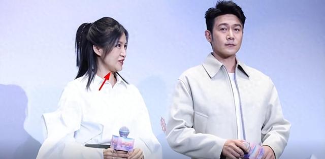 47-year-old Bao Lei attended the event. The screenshots without filters are too old. Her double ...